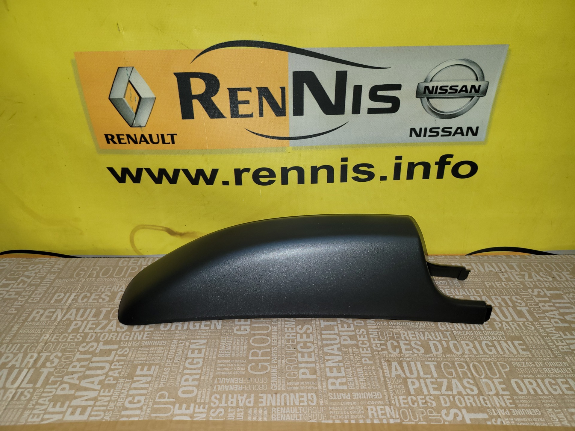 Рено Сандеро II Renault Sandero SW 2015г