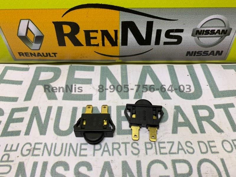 Рено Сандеро II Renault Sandero SW 2015г